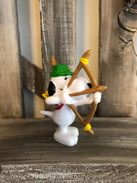 Vintage Snoopy as Robin Hood With Bow and Arrow PVC Figure - Etsy