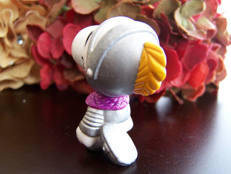 Vintage Snoopy Knight Suit of Armor Peanuts Snoopy | Etsy