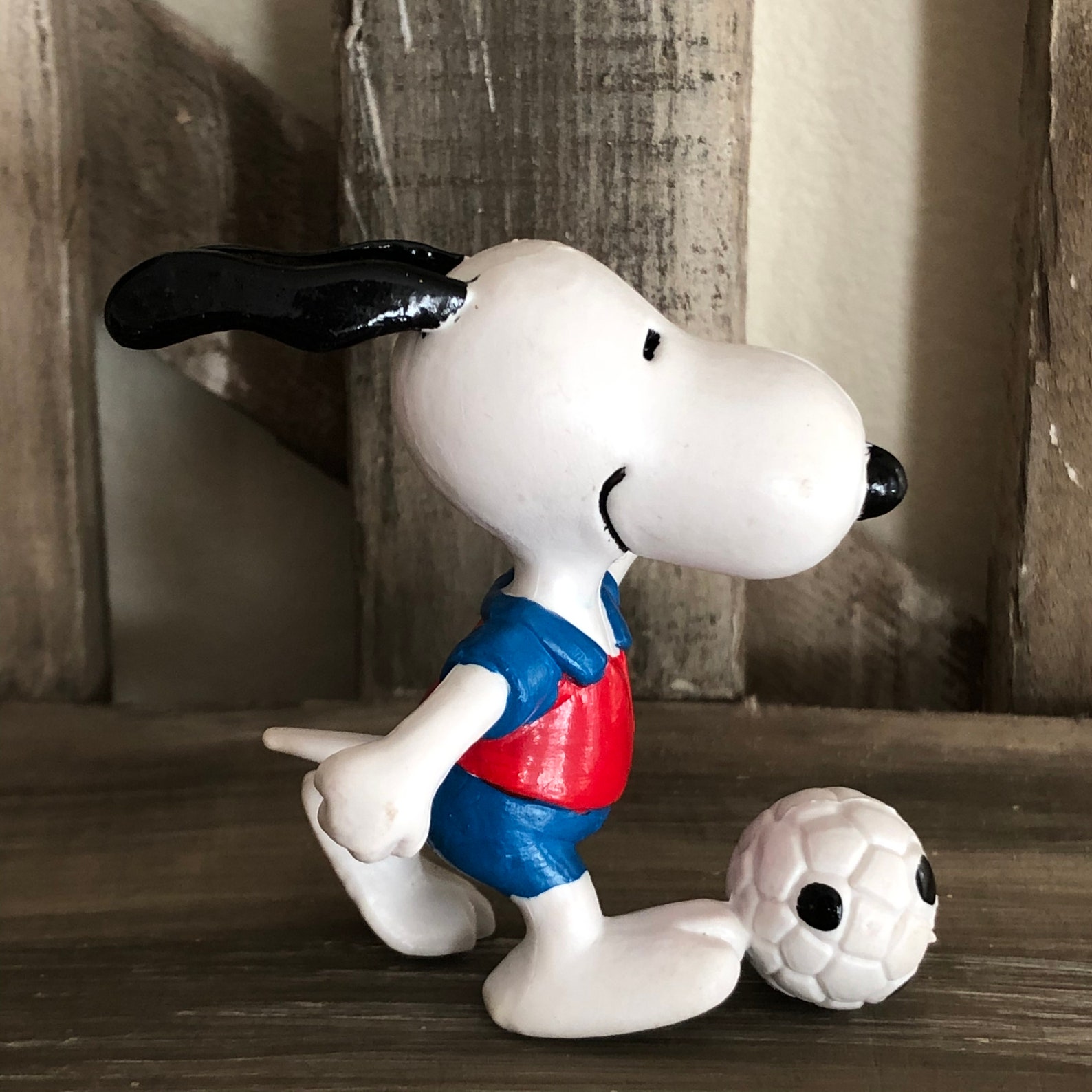 Vintage Peanuts Snoopy Soccer Play Kicks Kicking Soccer Ball | Etsy