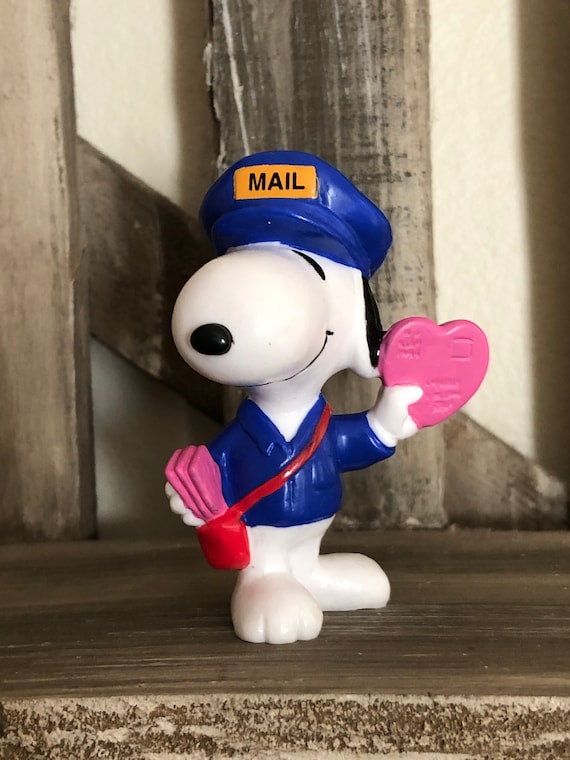 Vintage Snoopy Mailman Delivering Valentine Love Letter - Etsy