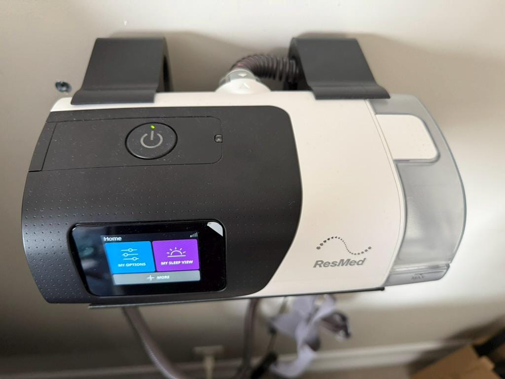 Modern Resmed Airsense 11 CPAP Wall Mount - Etsy