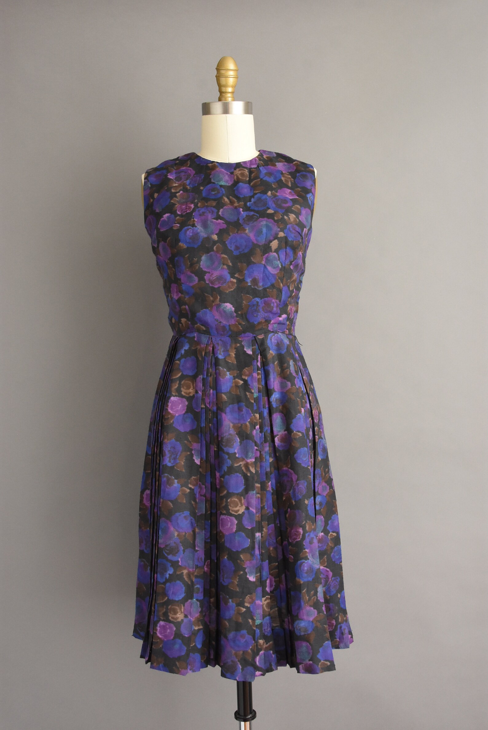 Vintage 1960s Adorable Purple Floral Print Pleated Full | Etsy