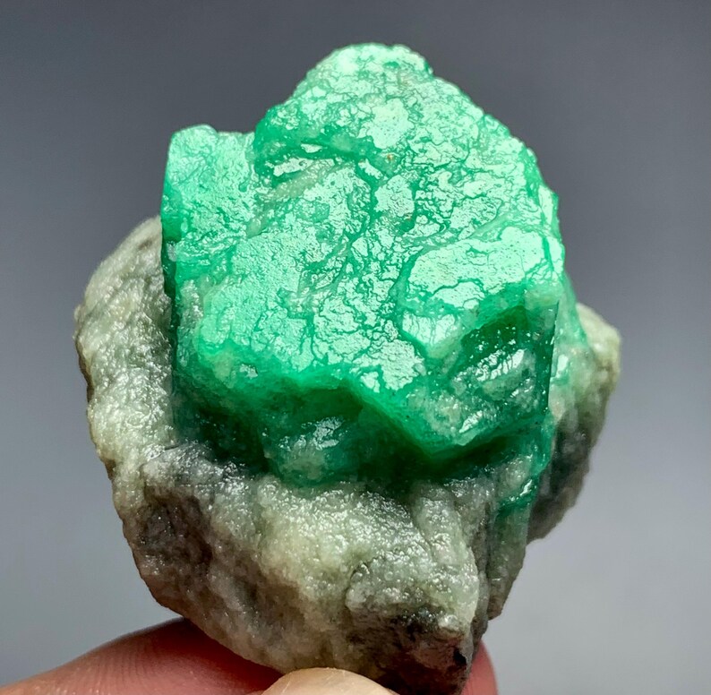 Emerald Crystal Specimen From Pakistan. - Etsy
