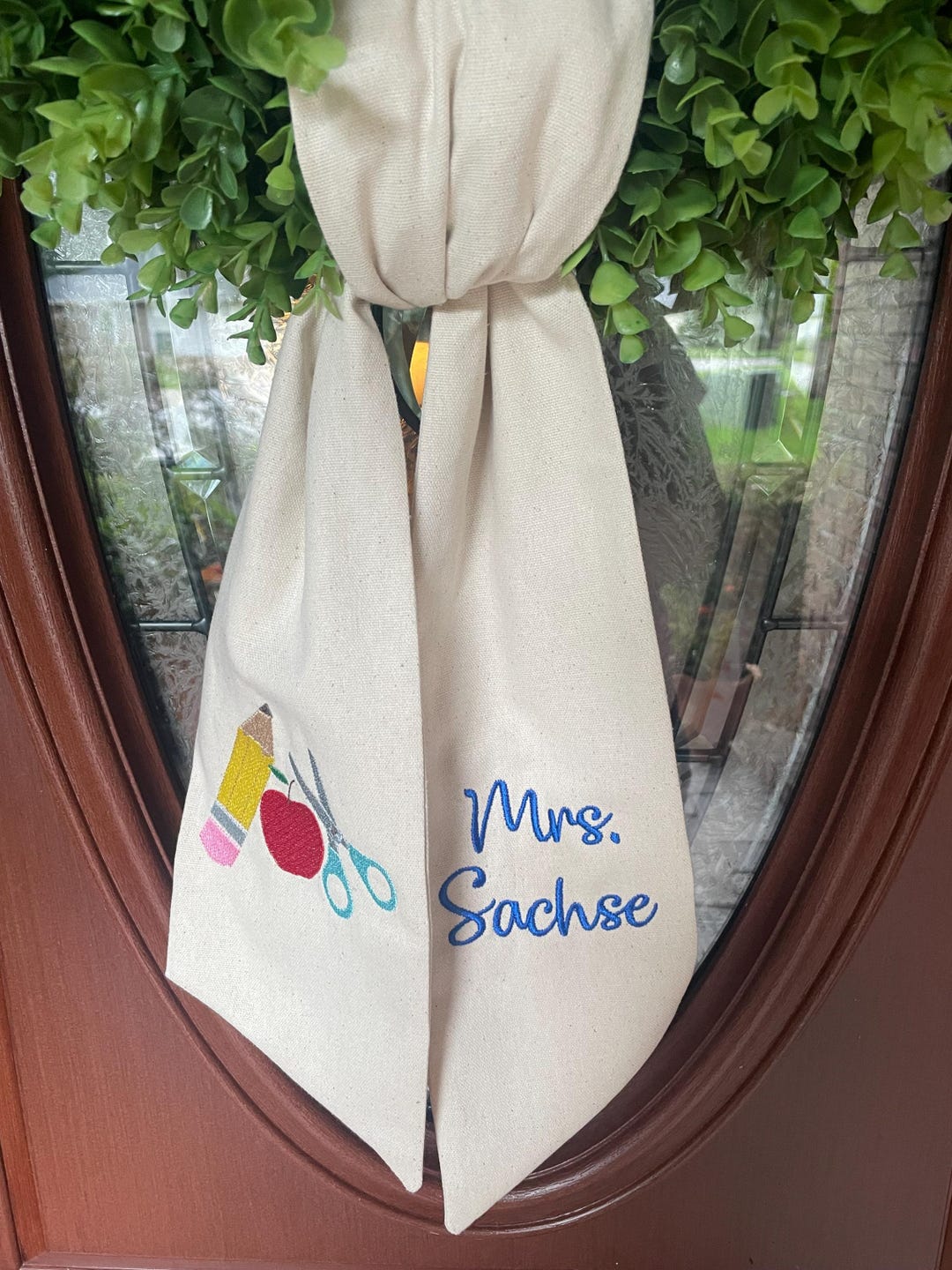 Teacher Themed Embroidered, Personalized Wreath Sash - Etsy