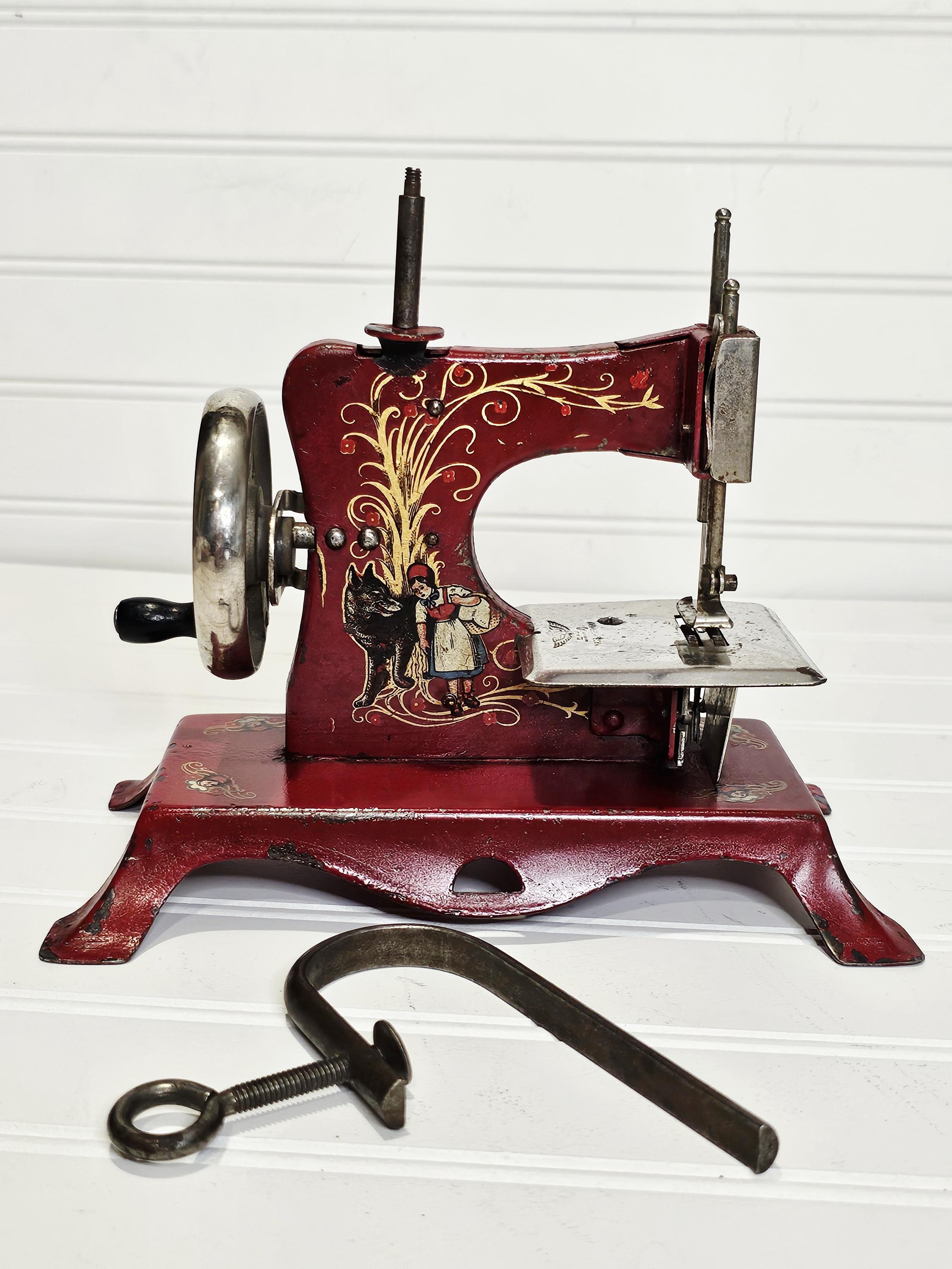 Casige Sewing Machine Children's Mini Little Red Riding Hood Germany ...