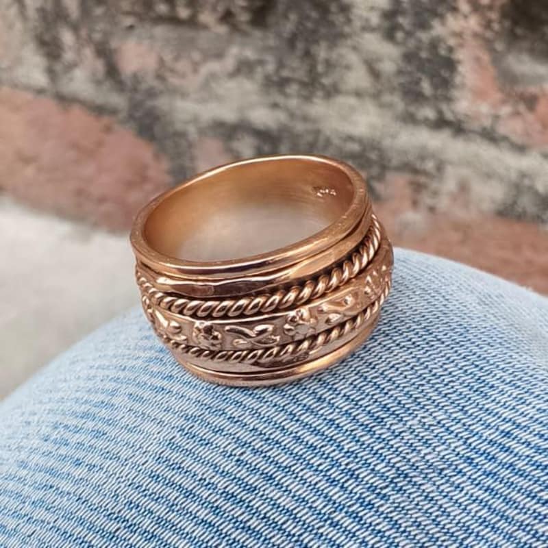 Gold Spinner Ring - Etsy
