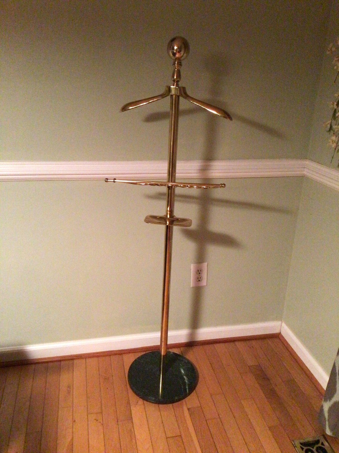 Brass Butler Valet With Marble Base Organizer Vanity Dressing Bedroom ...