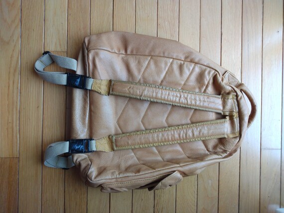 Vintage camel color leather backpack book bag 16" - Gem