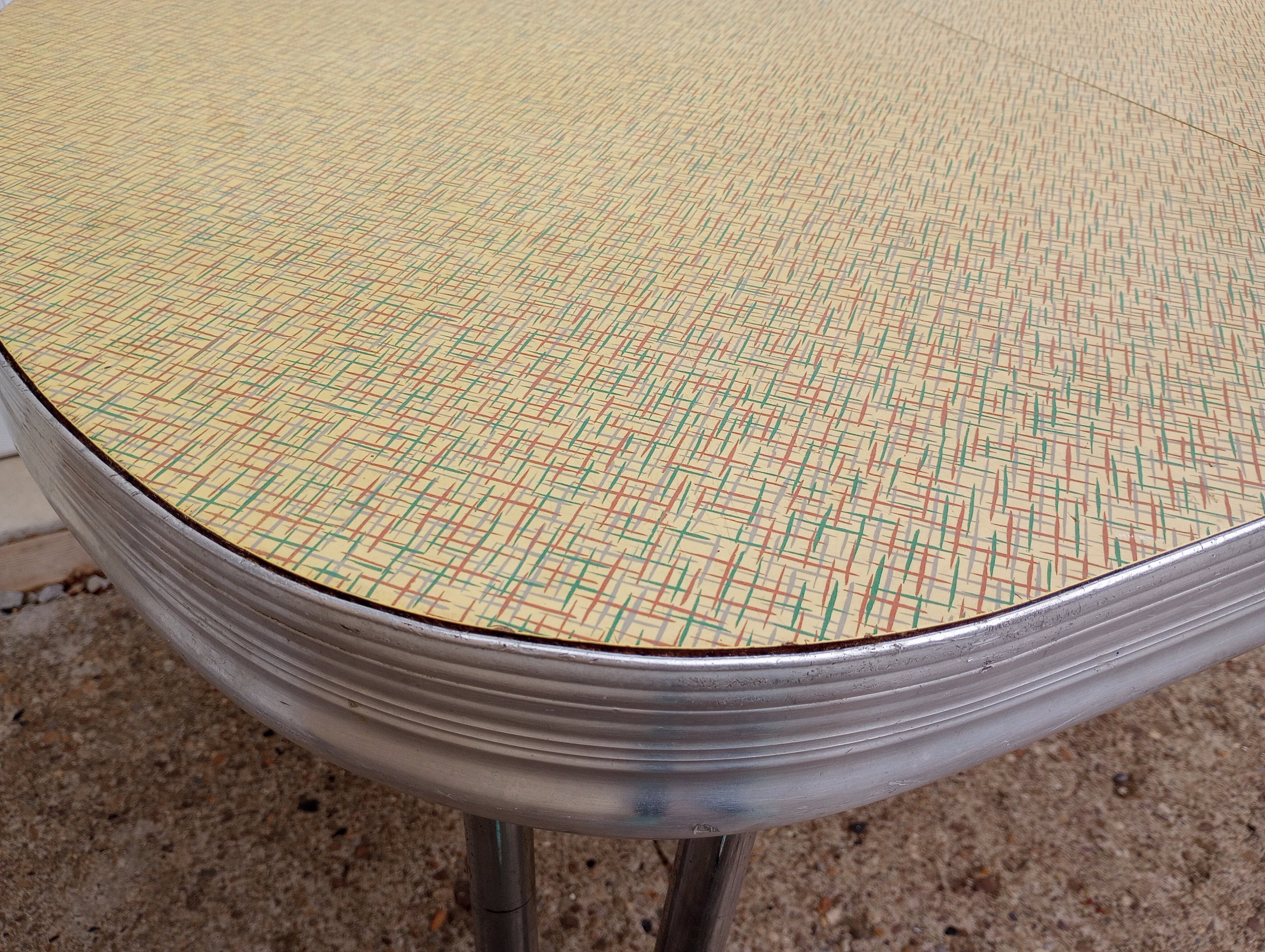Formica and chrome dining table store