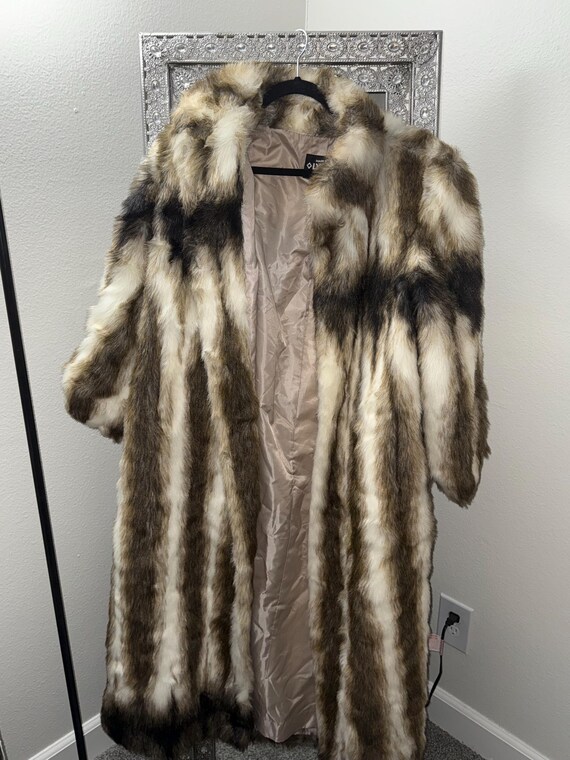 Olympia Vintage Faux Fur Coat - Gem