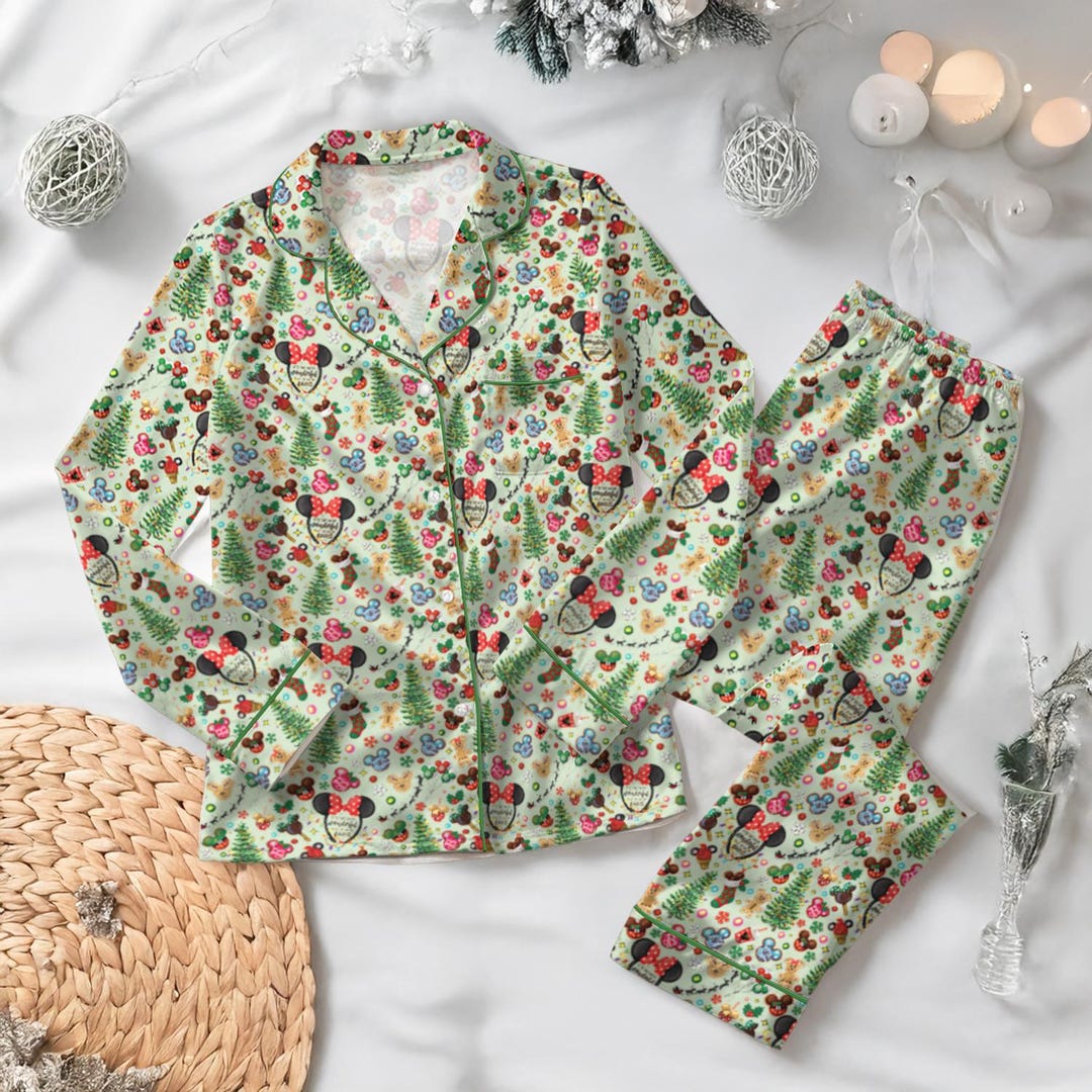 Retro Disney Mickey and Minnie Christmas Pyjamas Set, the Most ...