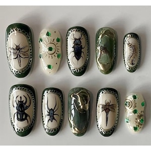 Handmade Insect Museum Press on Nails | 3D Beetle, Dragonfly, Spider ...