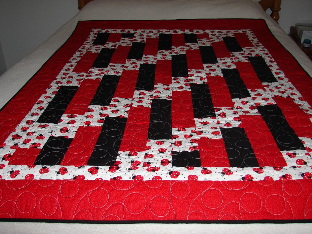 Red and Black Ladybug Baby Quilt - Etsy
