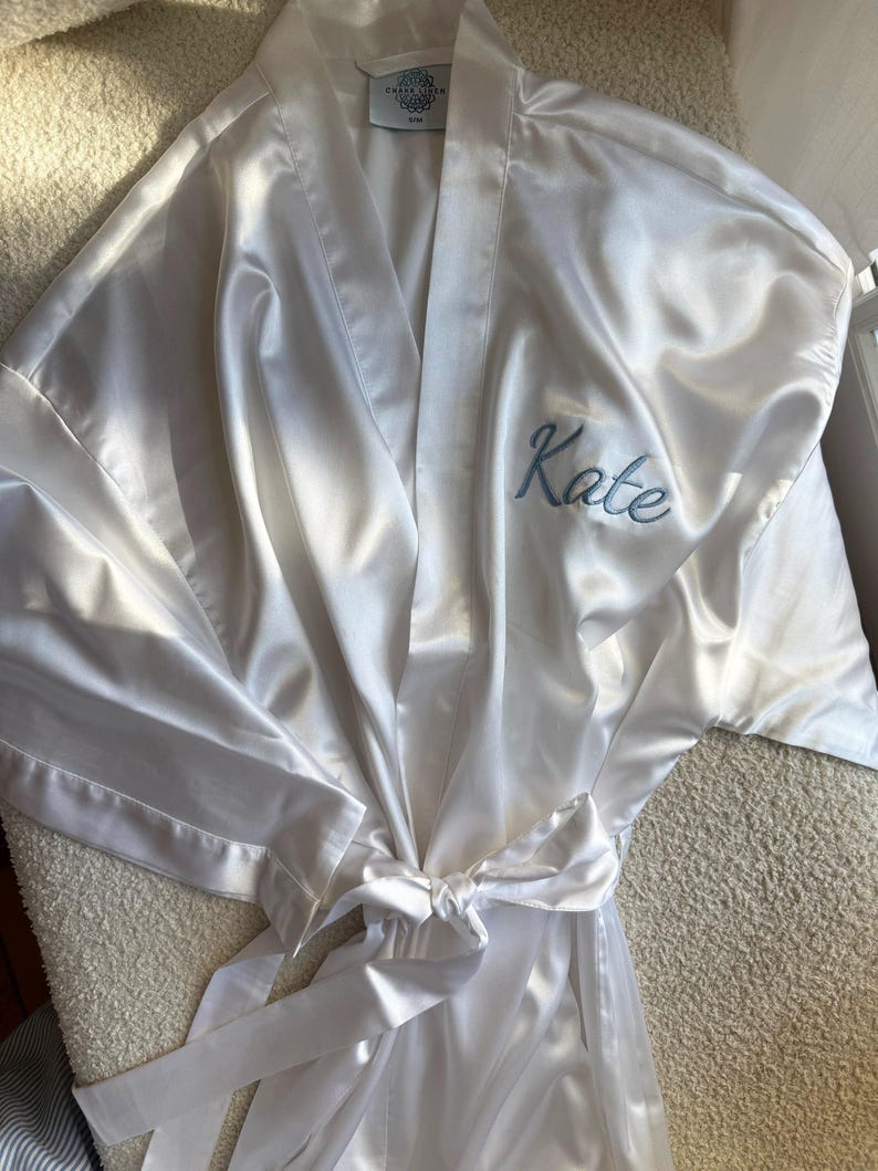 Personalized White Satin Bridesmaid Robe, Custom Embroidered Robe for ...