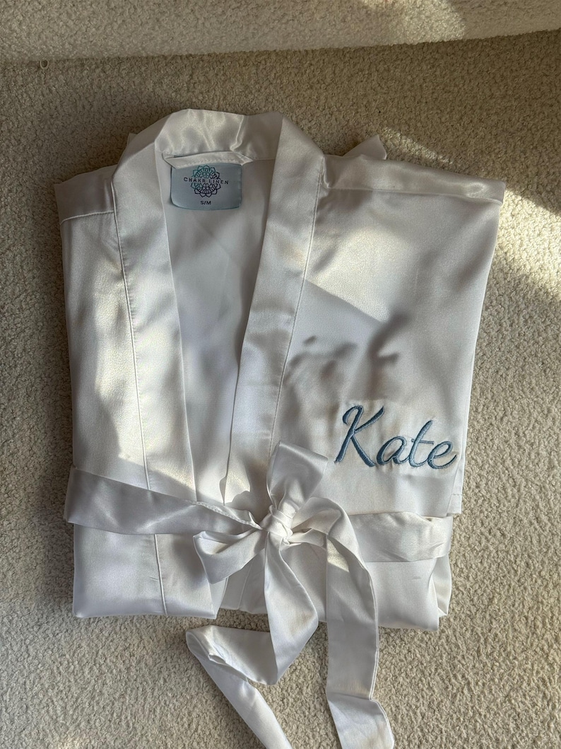 Personalized White Satin Bridesmaid Robe, Custom Embroidered Robe for ...