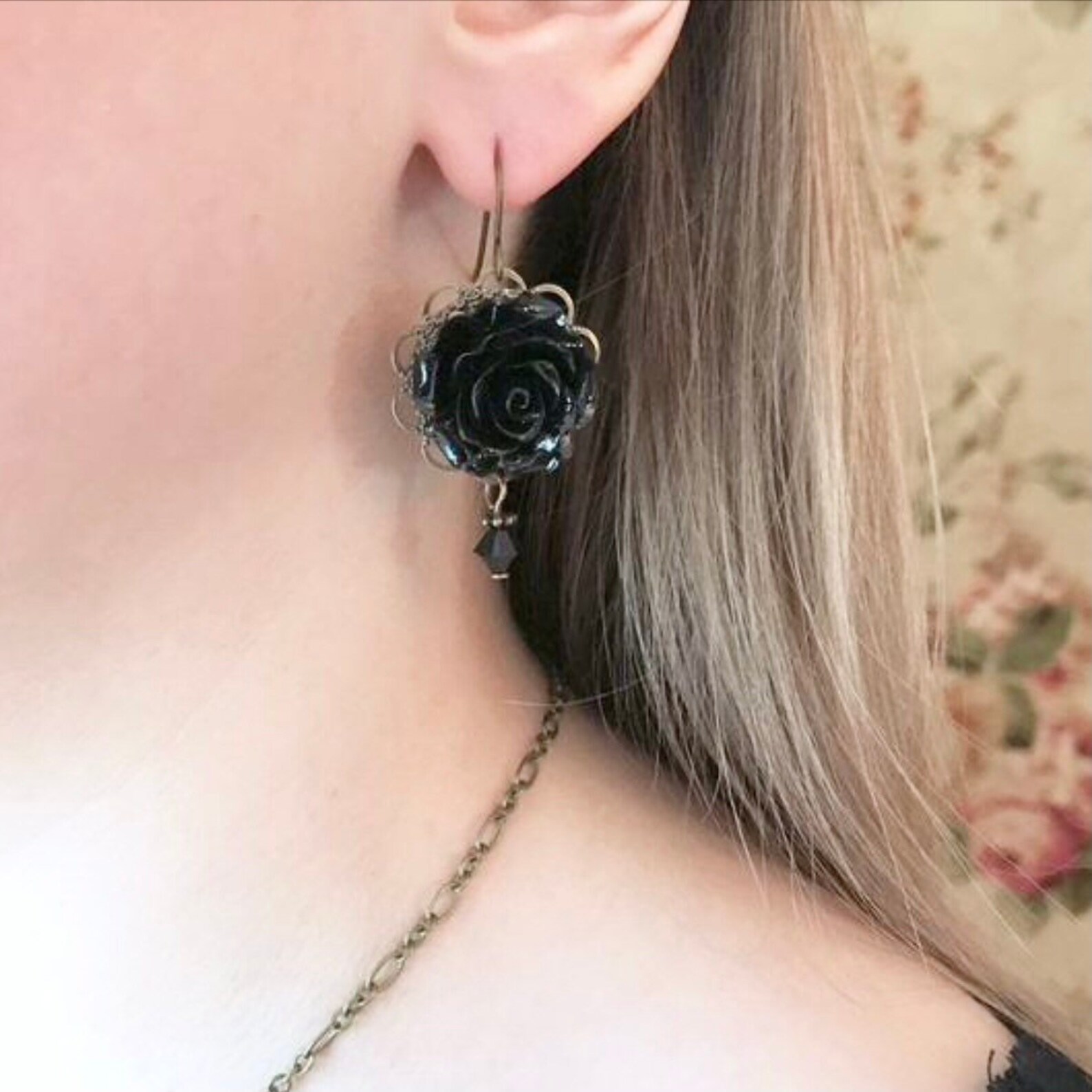 Black Rose Pierced Dangle Women’s Earrings, Vintage Style, Bohemian ...