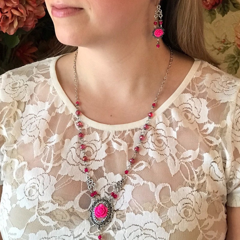 Fuchsia Necklace - Etsy