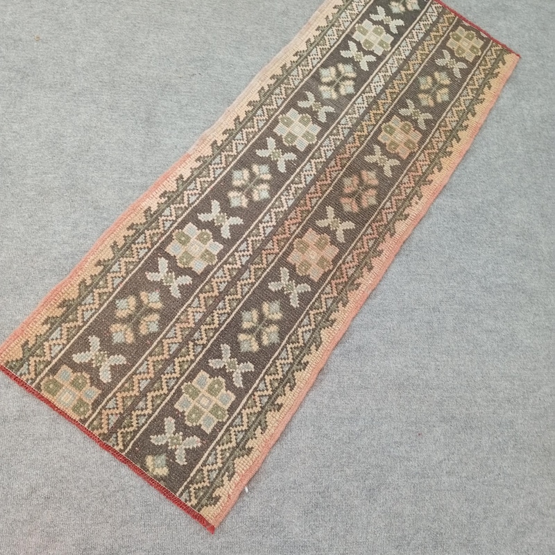 2x4 Bath Mat Rugs - Etsy