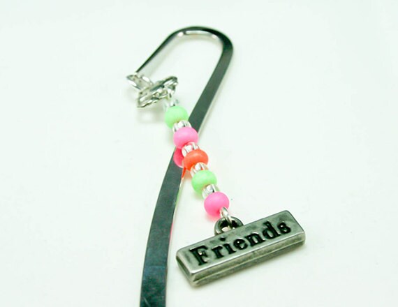 Friends Bookmark. Beaded Bookmark Gift. Best Friends Book - Etsy