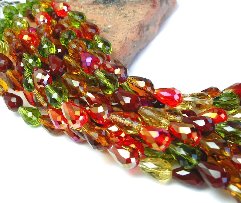 1 / 2 Str 8" 17pcs RUBY PERIDOT Mix 12mm Designer Crystal Glass Teardrop Drop Round Beads ...