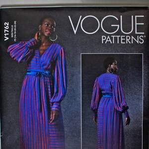 Designer Zandra Rhodes Sewing Pattern for Lined Wrap Dress - Vogue 1762 ...