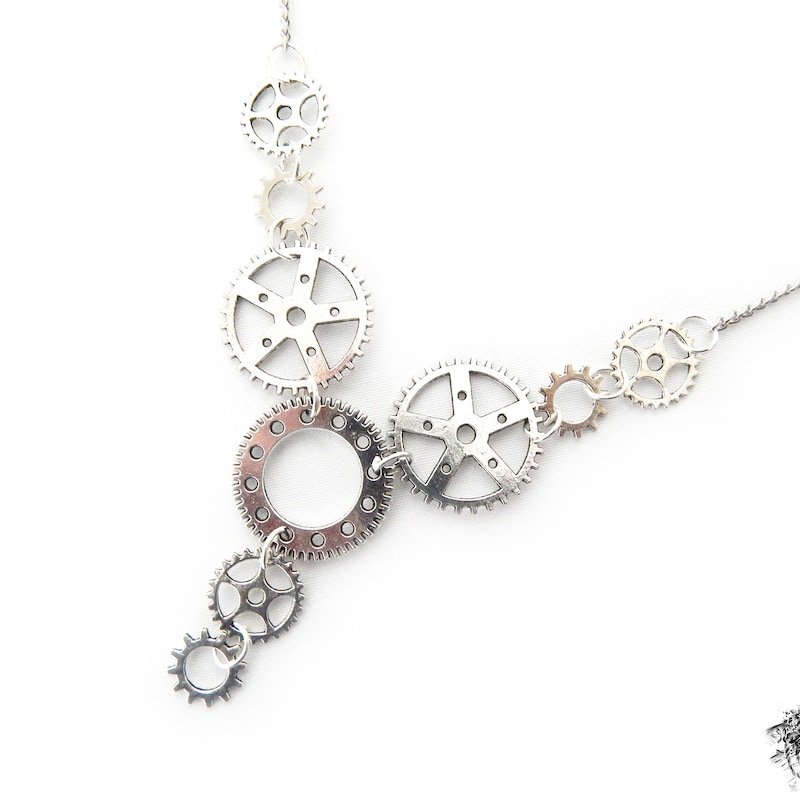 Silver Gear Necklace - Etsy