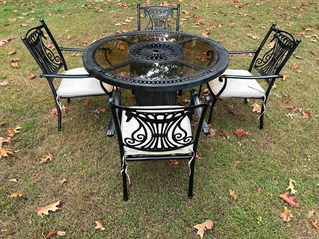 Beautiful Aluminum Patio Set Table and 4 Chairs - Etsy