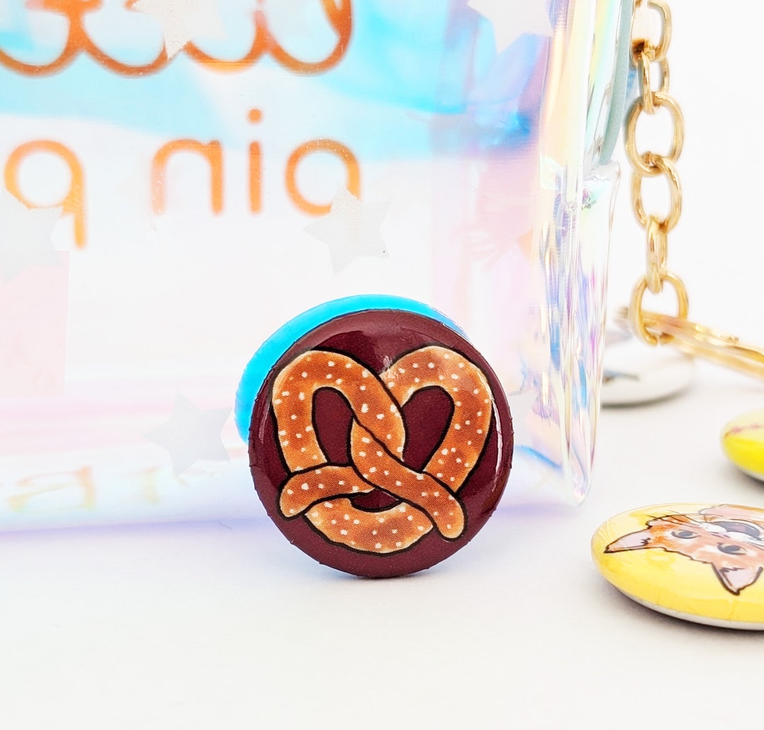 Delicious Pretzel Button Pin, 1" Collectable Button Pin Badges for ...