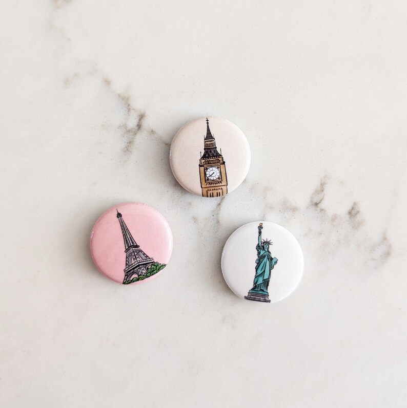 Statue of Liberty New York Button Pin, 1" Collectable Button Pin Badges ...