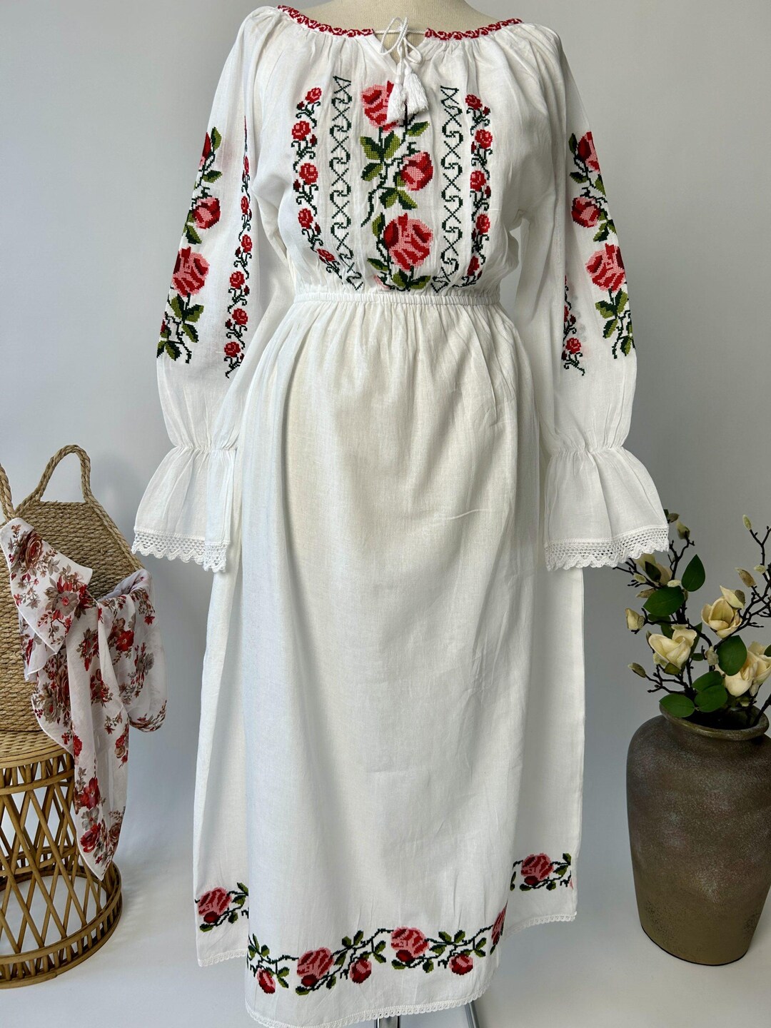 Women's Traditional Dress With Floral Machine Embroidery - Etsy