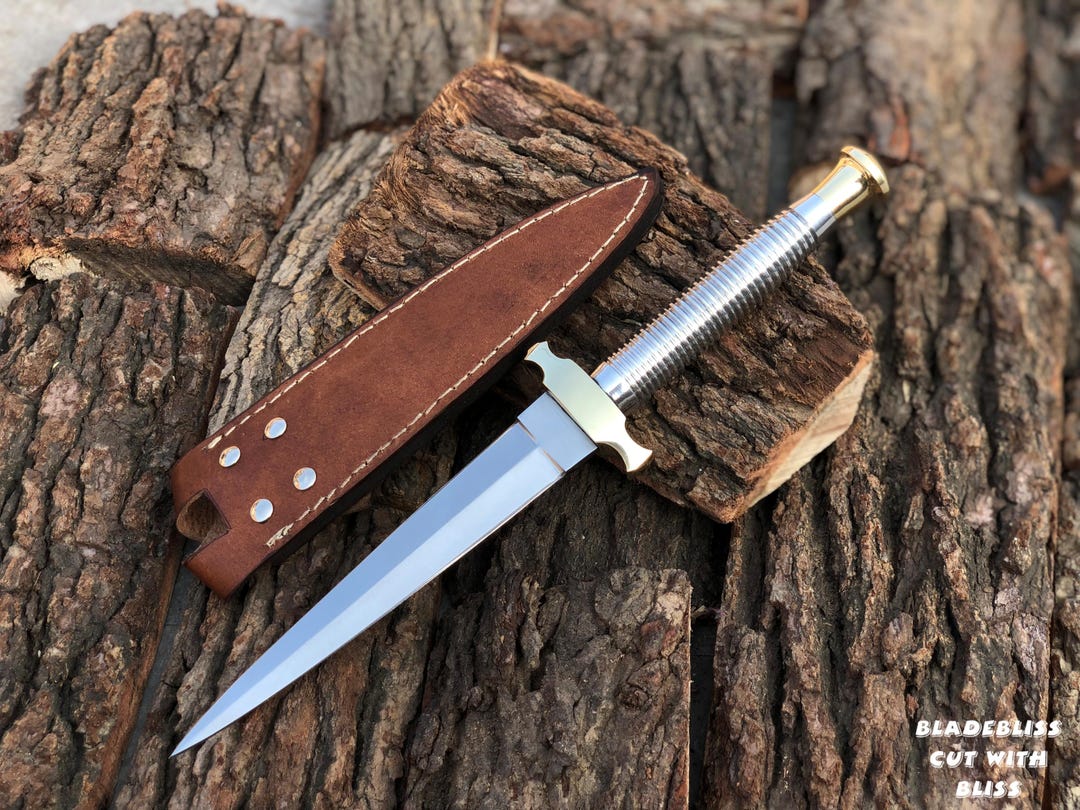 Handmade Dagger Knife - Fairbairn Sykes Replica Dagger With Brass Guard ...