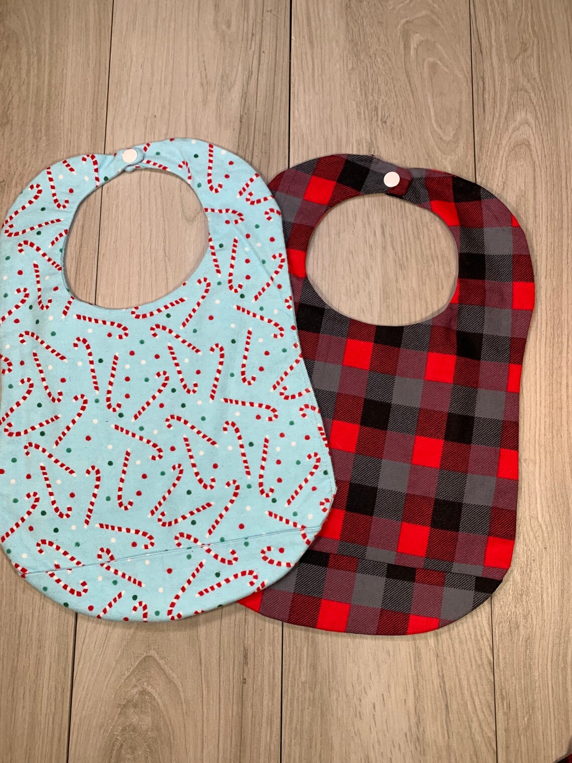 2-pack Toddler Bibs With Food Catcher Pocket: Candy Canes and - Etsy