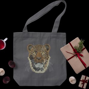 Realistic Leopard Head Embroidery Design, Wild Animal Machine ...