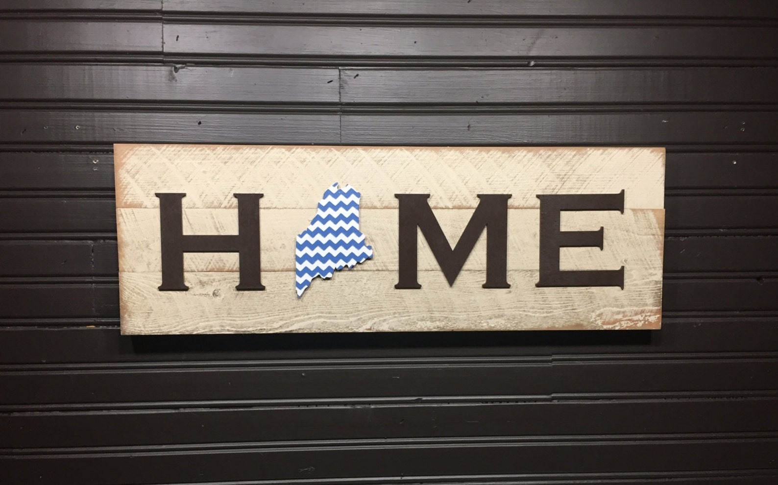 Maine HOME Plaque Sign With Chevron CUSTOMIZABLE - Etsy