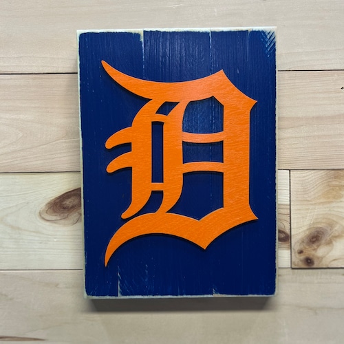 Detroit d Old English D Detroit Michigan - Etsy