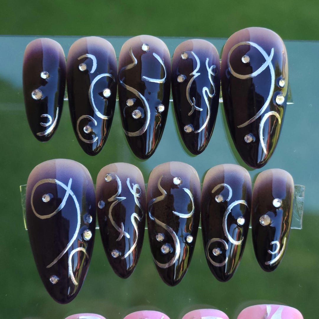 Kpop Demon Hunters 'how It's Done' Huntrix Press on Nails - Etsy