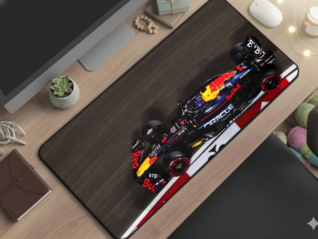 Las Vegas GP F1 Desk Mat and Mouse Pad Set Red Bull Racing RB19 ...
