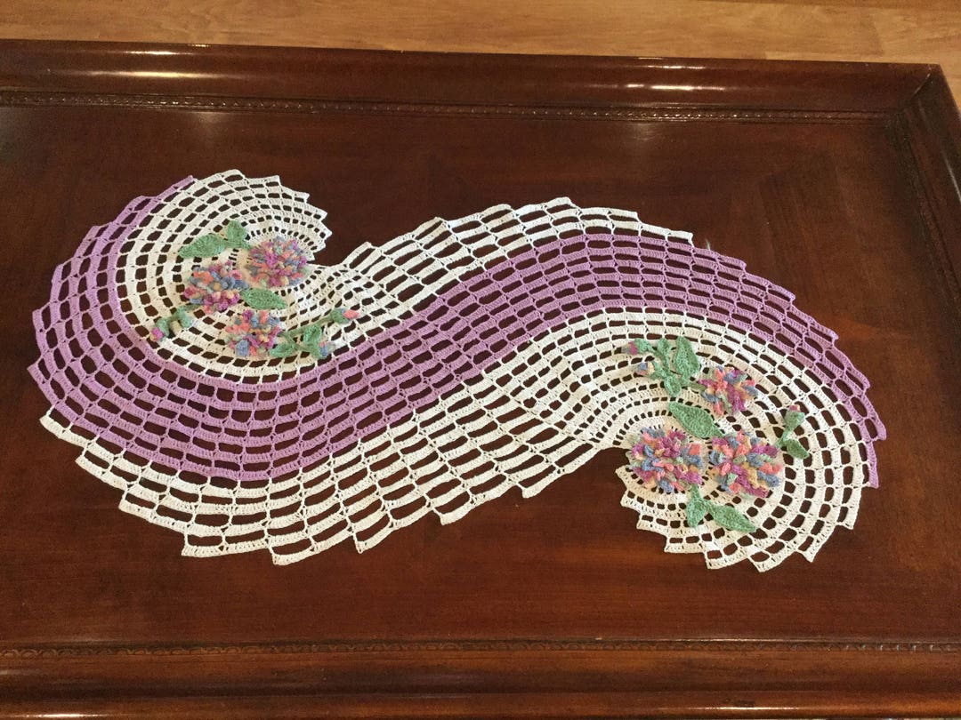Swirl Table Runner - Etsy