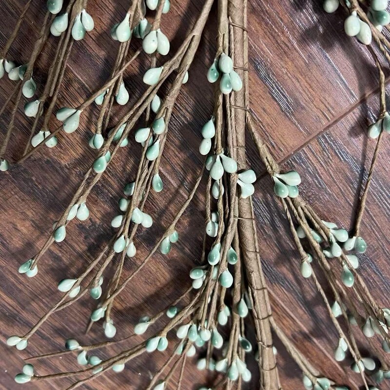 Pip Berry Garland - Etsy