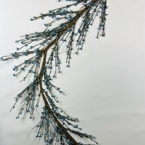 4.5 Ft Light Blue Pip Berry Garland | Spring Farmhouse Decor | Rustic ...