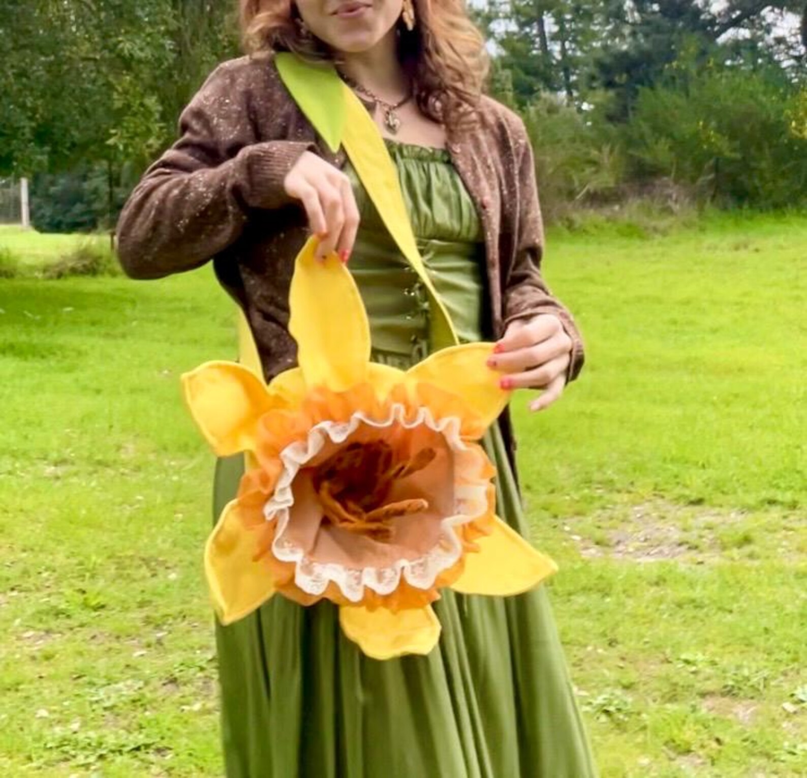 THE DAGFFODIL BAG!! - Etsy