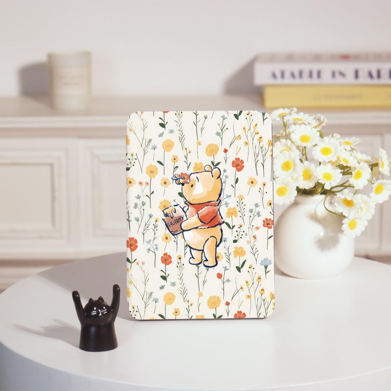 Kindle Pooh Case - Etsy