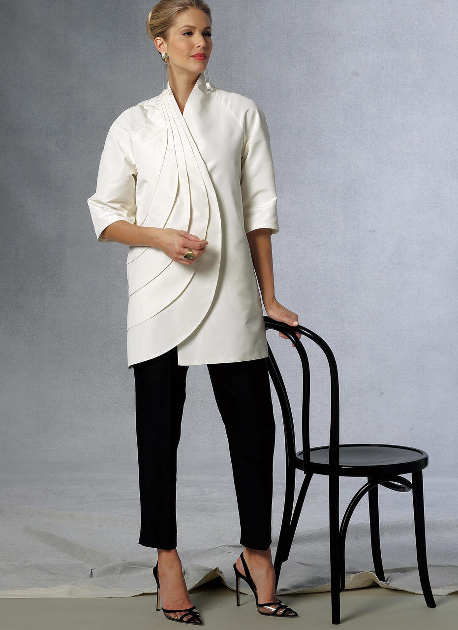 Pick Your Size Vogue Jacket Pattern V9096 Misses' Loose-fitting, Swan ...