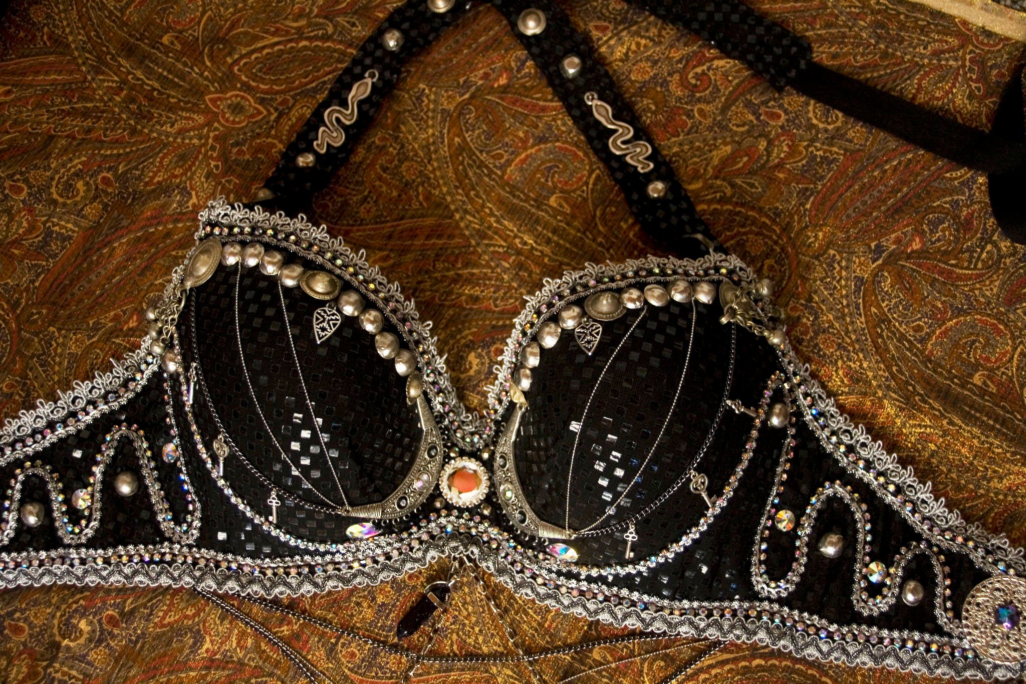 CUSTOM BRA Costume Tribal Fusion Bellydance Bespoke | Etsy