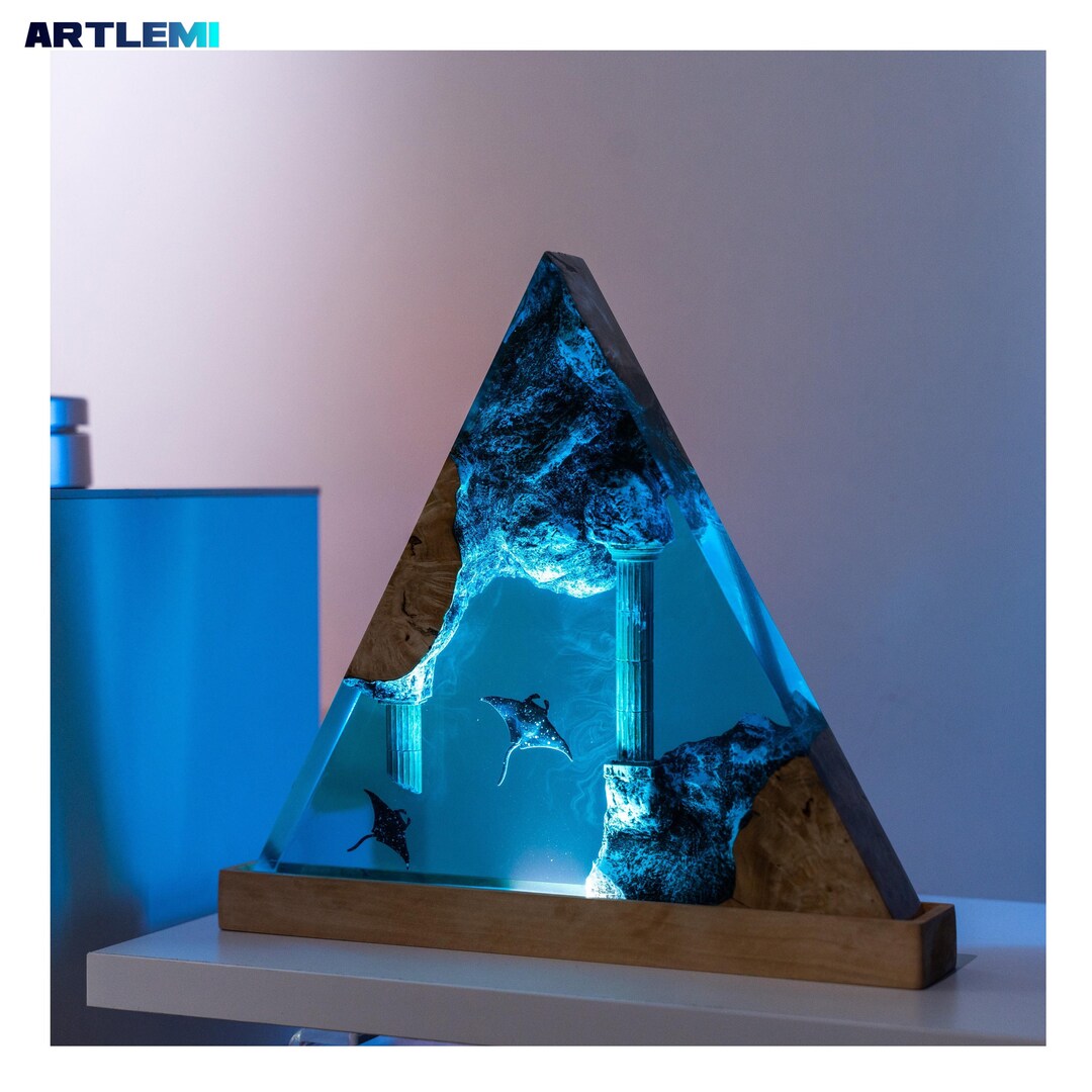 Manta Ray Epoxy Resin Lamp, Custom Handmade Resin Night Light, Unique ...