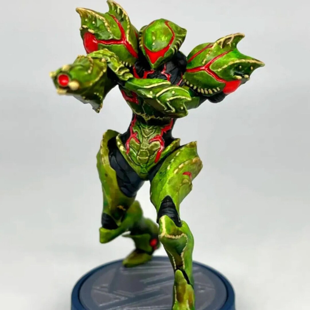 Dark Samus / Metroid Figure • Samus Aran Figurines • Video Game Statue ...