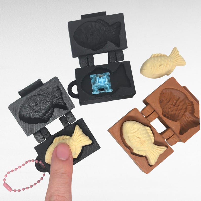 Taiyaki Fish Clicker Fidget Toy | Kawaii Keychain, Sensory ASMR - Etsy