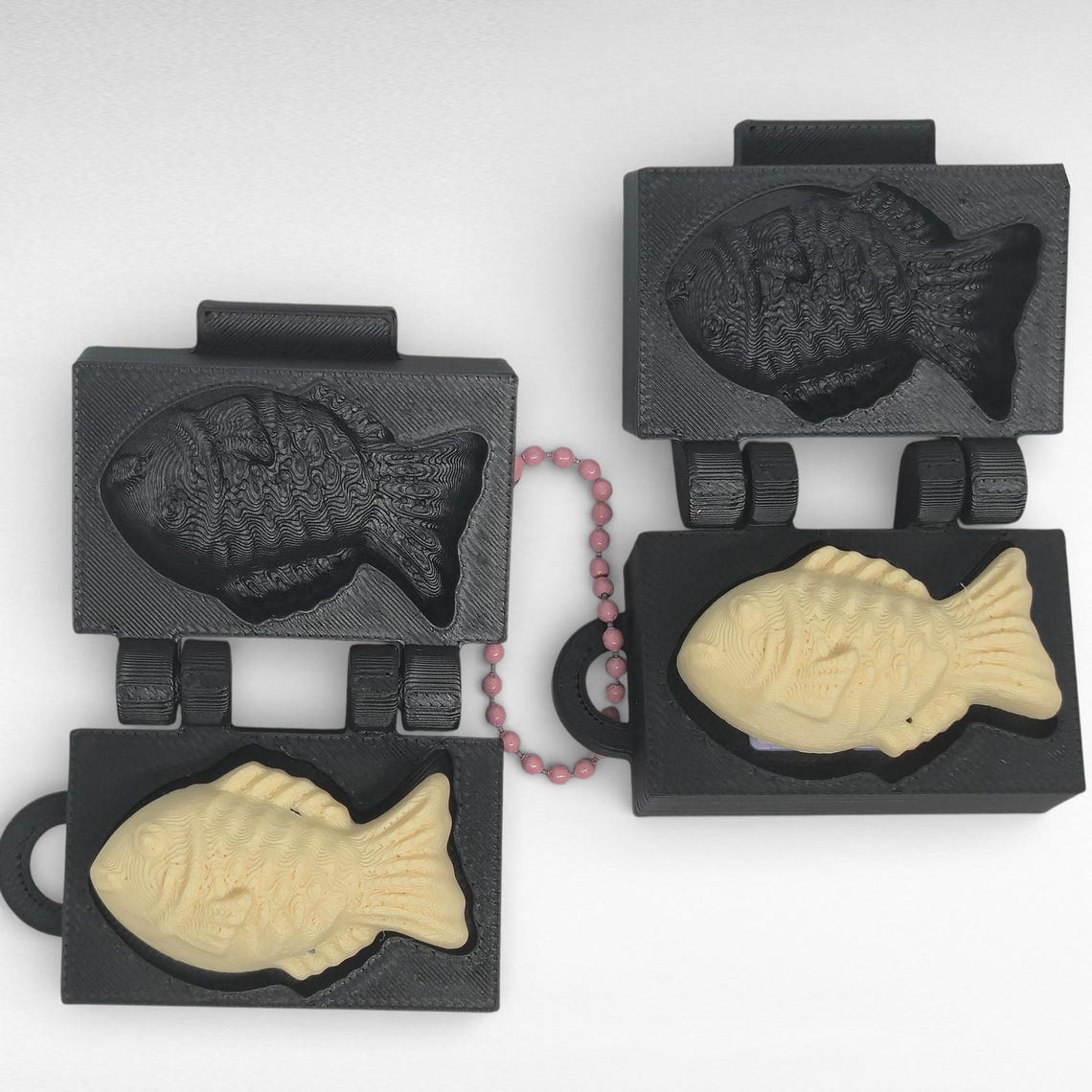 Taiyaki Fish Clicker Fidget Toy | Kawaii Keychain, Sensory ASMR - Etsy