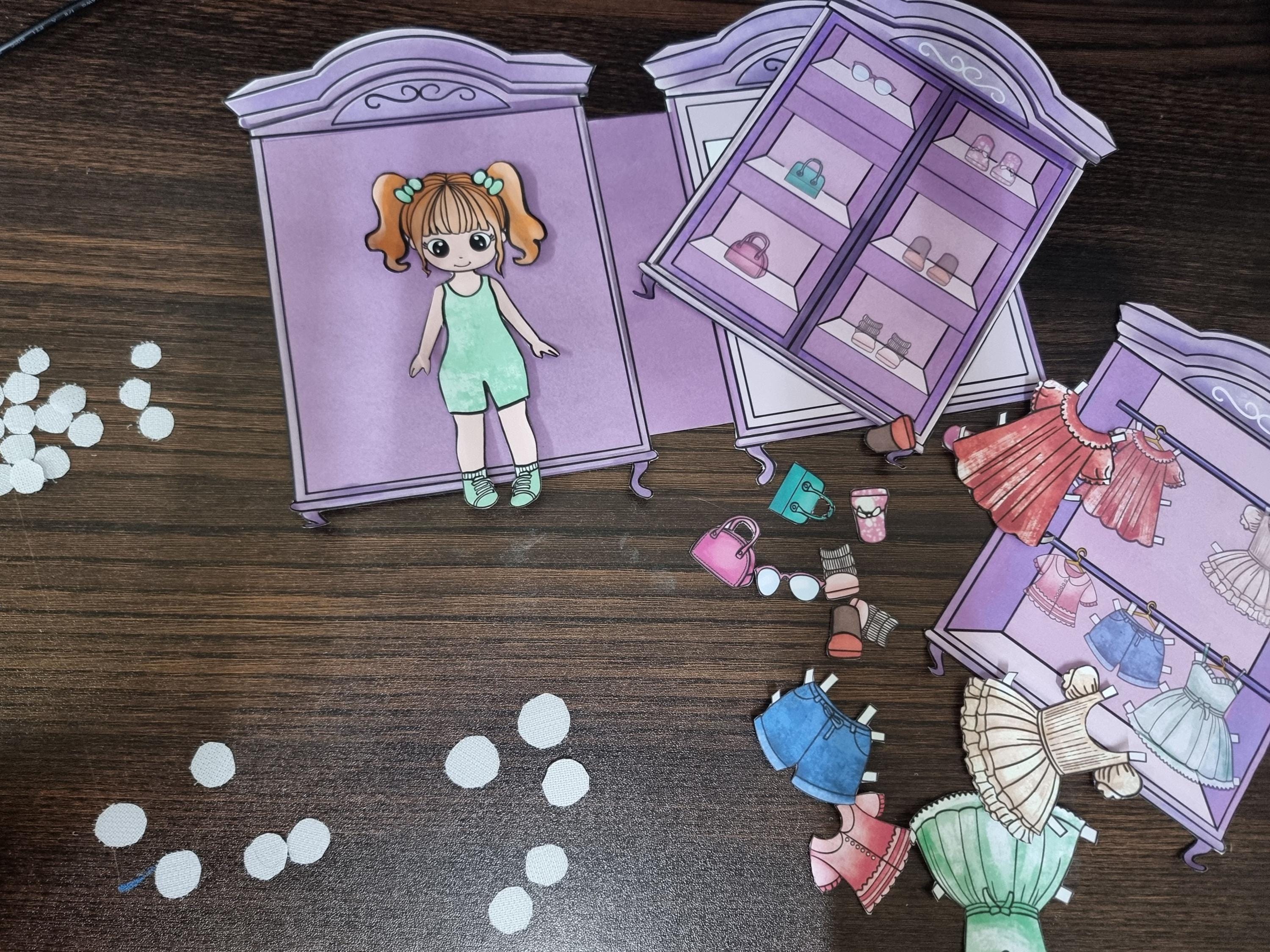 Paper Doll Closet Printable | DIY Paper Doll Wardrobe | Quiet Book ...