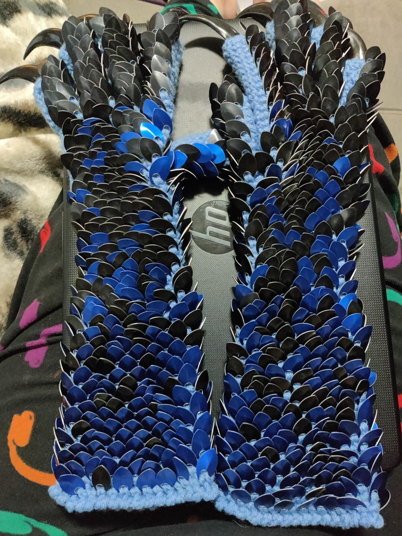 Random Color Dragon Scale Long Clawed Gloves - Etsy
